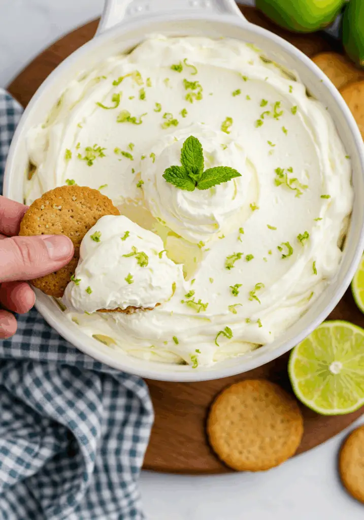 Key Lime Pie Dip - Sophiacooking
